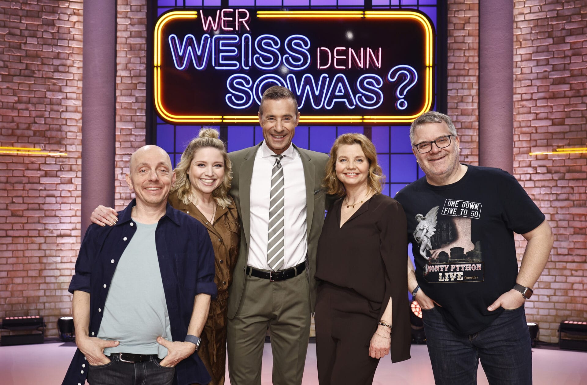 "Wer weiß denn sowas?" heute: Gäste und Vorschau auf die Folge am 20.03 ...